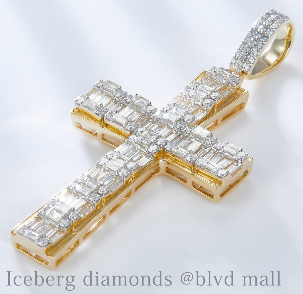 Custom Jewelry Design – Iceberg Diamonds at Boulevard Mall