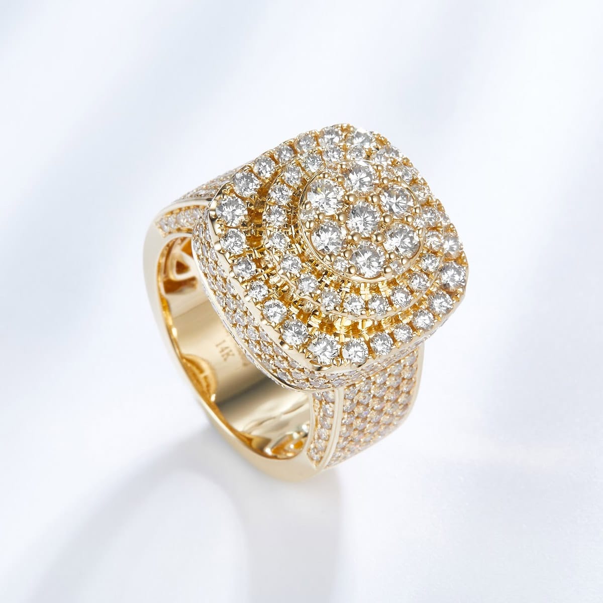 About Us – Iceberg Diamonds at Boulevard Mall