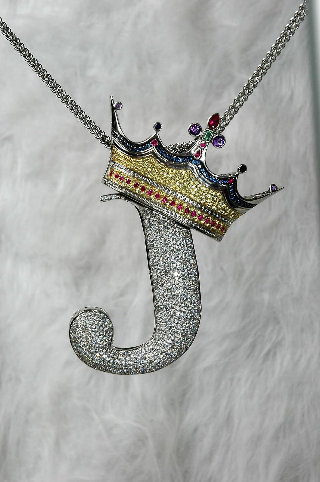 Custom Hip Hop Jewelry Design – Iceberg Diamonds at Boulevard Mall