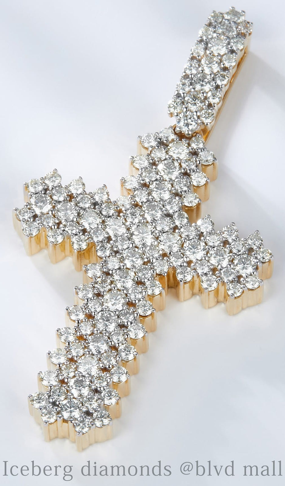 Custom Jewelry Design – Iceberg Diamonds at Boulevard Mall